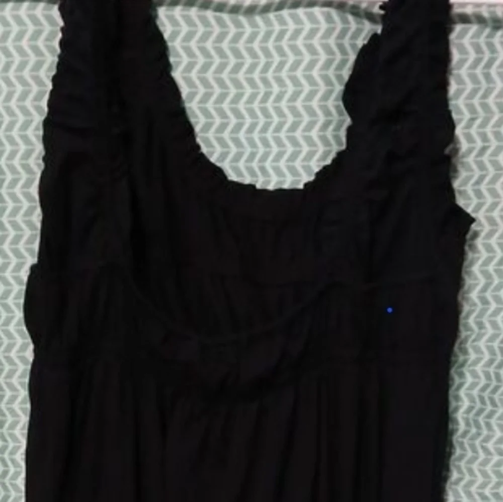 Source Unknown | Dresses | Source Unknown Black Midi Dress Large | Poshmark